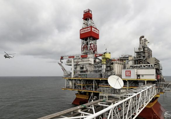 Chevron, Quantum Plan $22 Billion Lukoil Bid